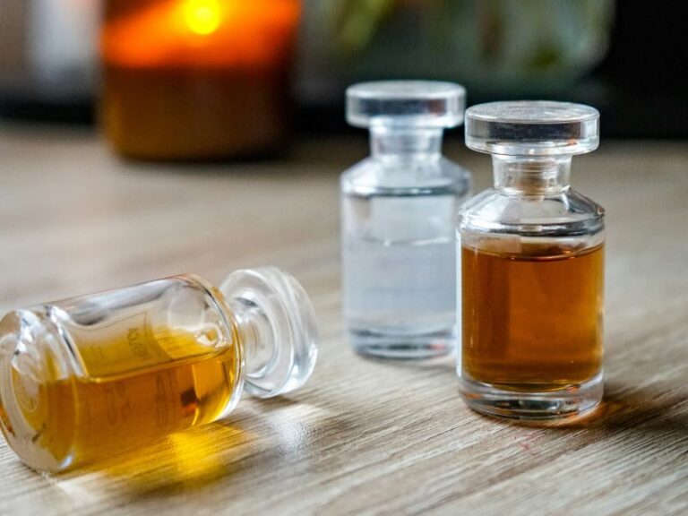 Authentic Agarwood Oud Oil of Traditions Precious Spice